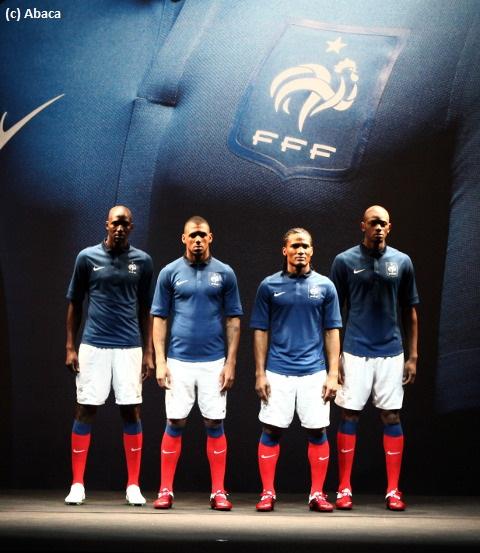 Equipe de France ... Les photos officielles du nouveau maillot des Bleus - Paperblog