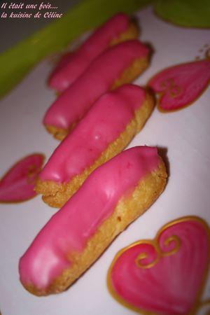 Mini éclairs rose... | À Découvrir