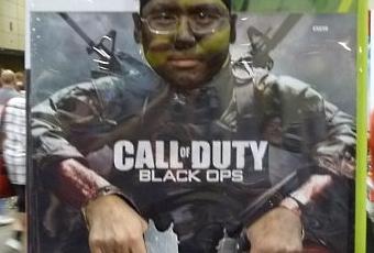 Call of Duty Black Ops Cosplay - À Lire