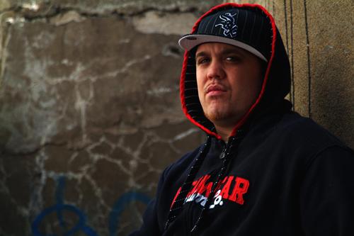 Sir Pathétik ft Billy Nova & 1Etranjj – Les bums du quartier - À Lire