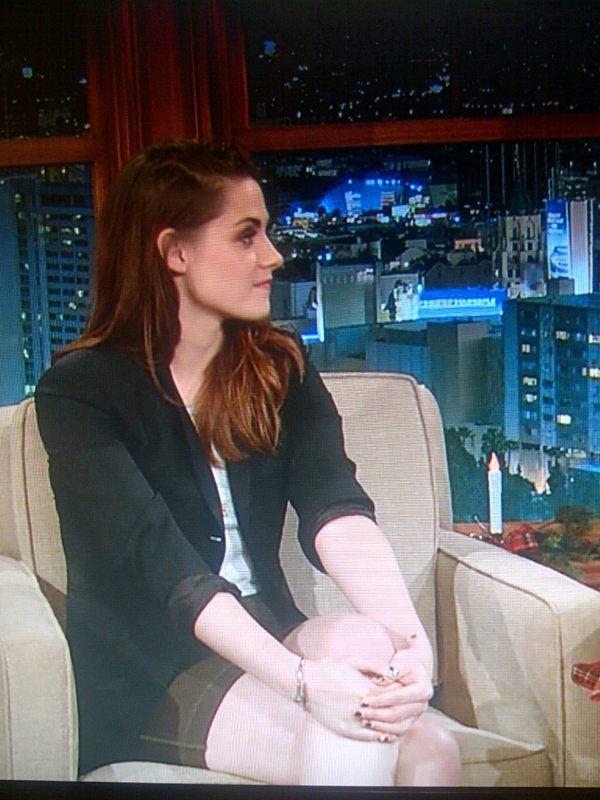 Kristen Stewart au Late Late Show avec Craig Ferguson . | À Voir Kristen Stewart au Late Late Show avec Craig Ferguson . | À Voir