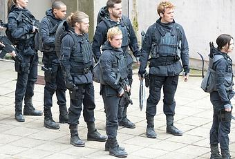 Nouvelles images du tournage de Hunger Games 3 La Révolte | À Voir