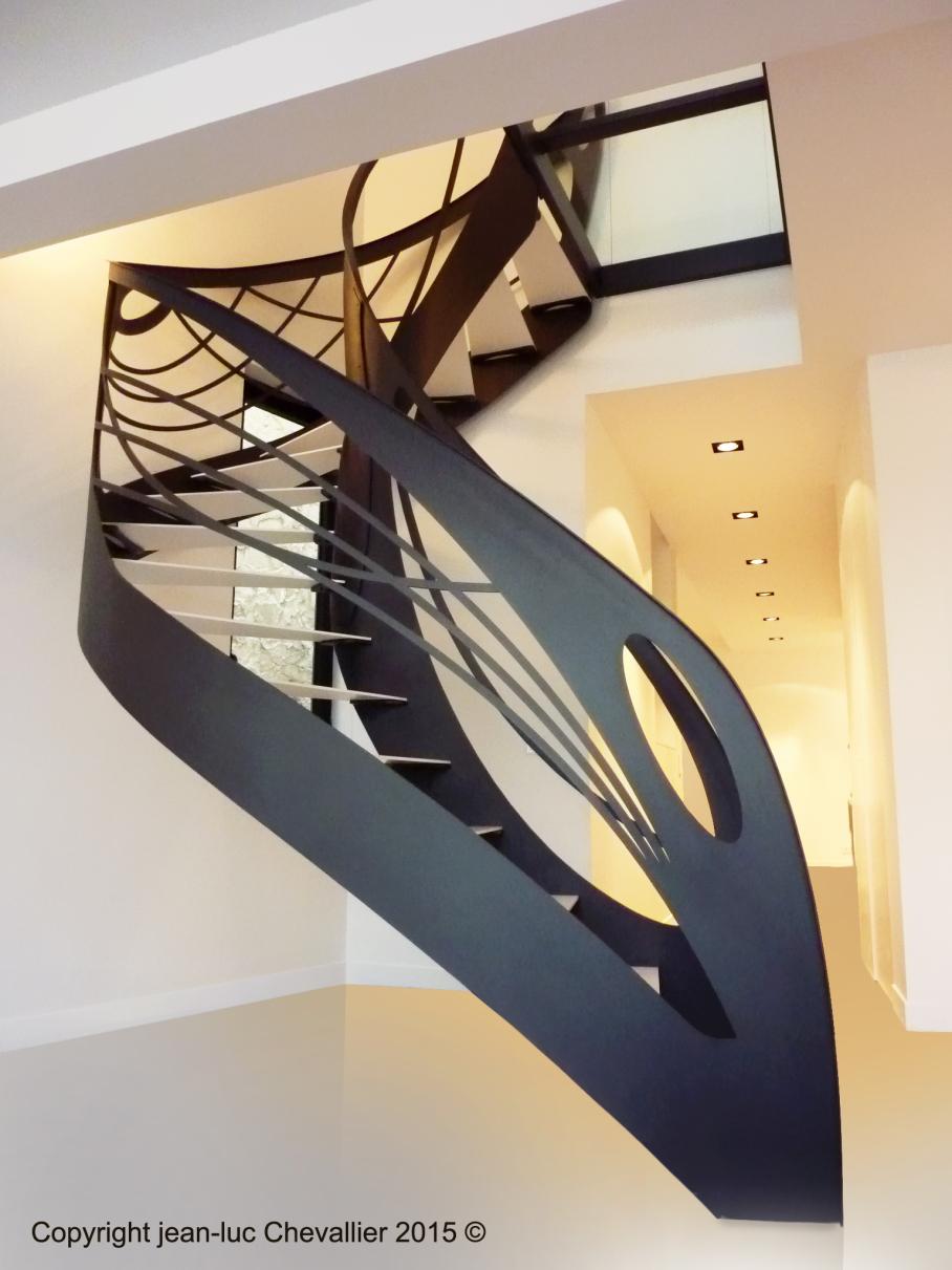 L’escalier design contemporain sublime l’Art Nouveau | À Découvrir