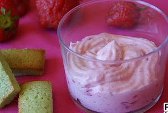 La Recette Dessert Léger et Rapide , Mousse Légère aux Fruits Rouges ...
